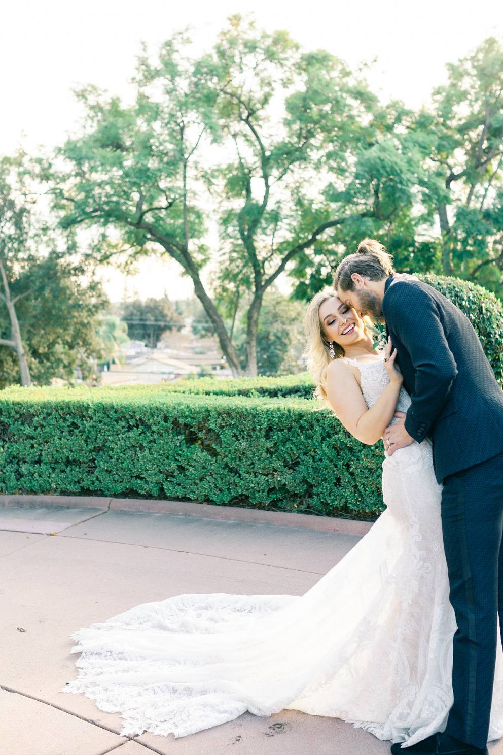 The BEST Wedding Day Timeline - for Epic Photos - Elyana Photography